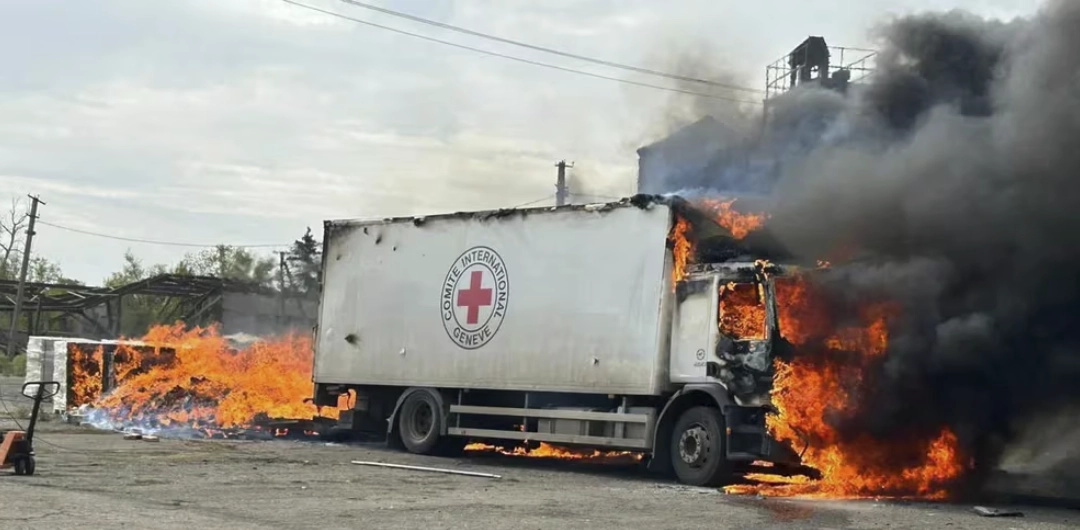 Ataque A Convoy Humanitario De La Cruz Roja En Ucrania Genera Condena Internacional | Panamá ...