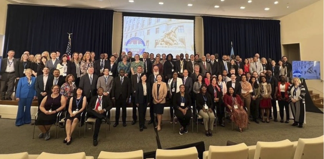 Informe De La Misión Oficial A Washington DC, Del Administrador General ...