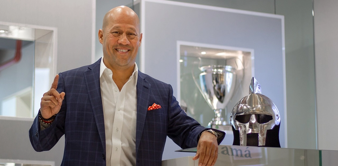 Beto Boutet: De La Crisis Personal Al éxito Como Vendedor Y Coach En Panamá